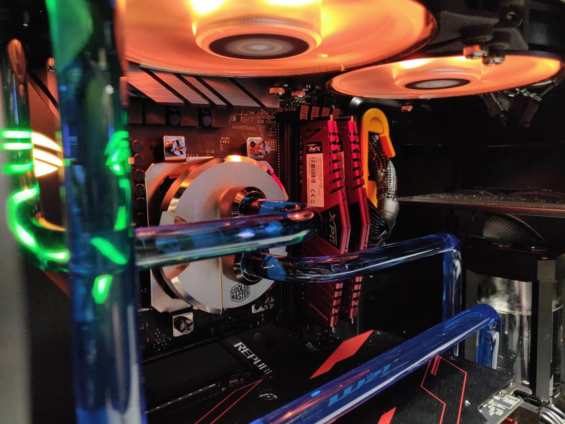 PCMR Wholesome PC » builds.gg