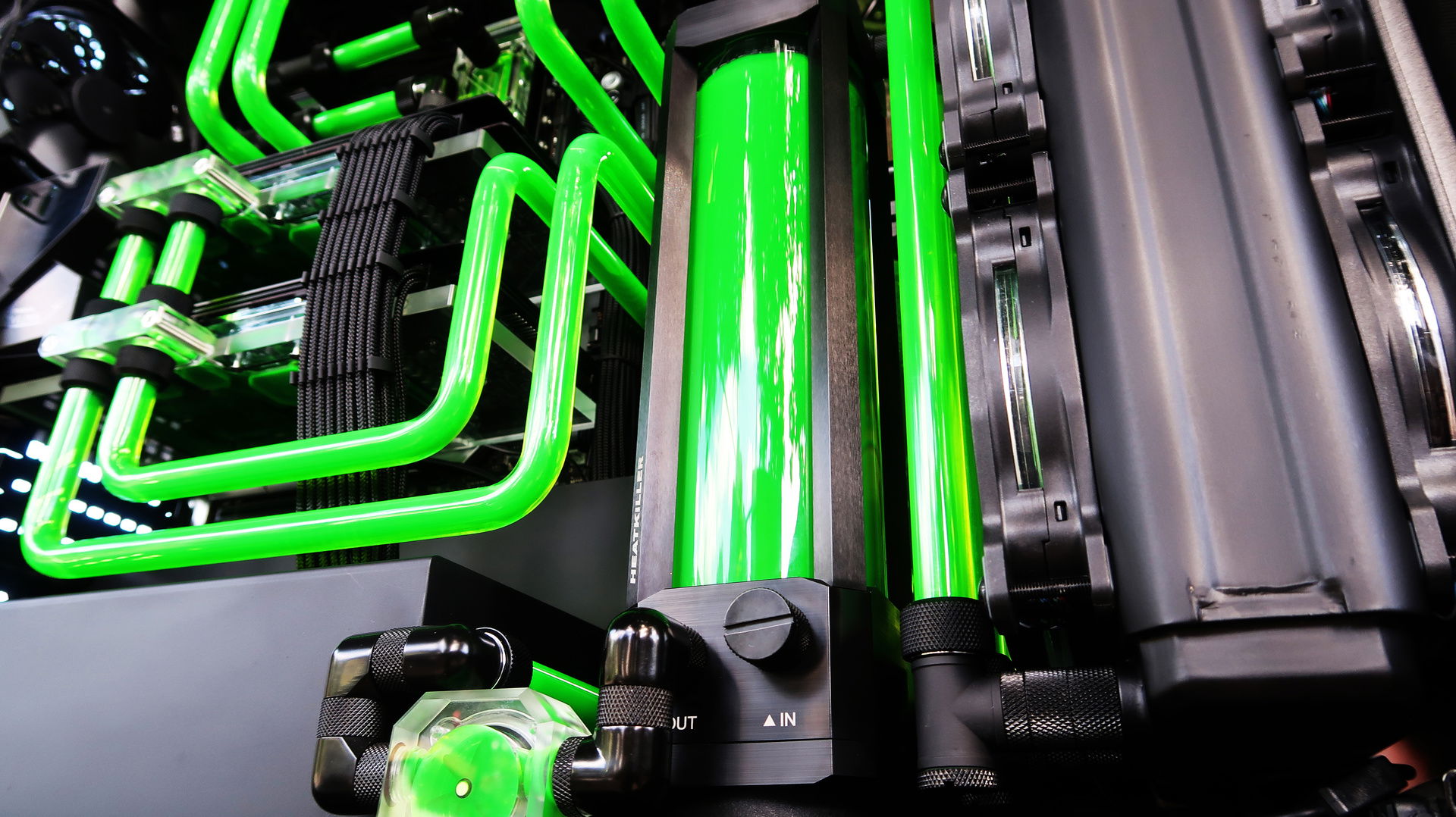 Custom Pc Build#54 " TITAN " Corsair 1000D Monster Build Bound to ...