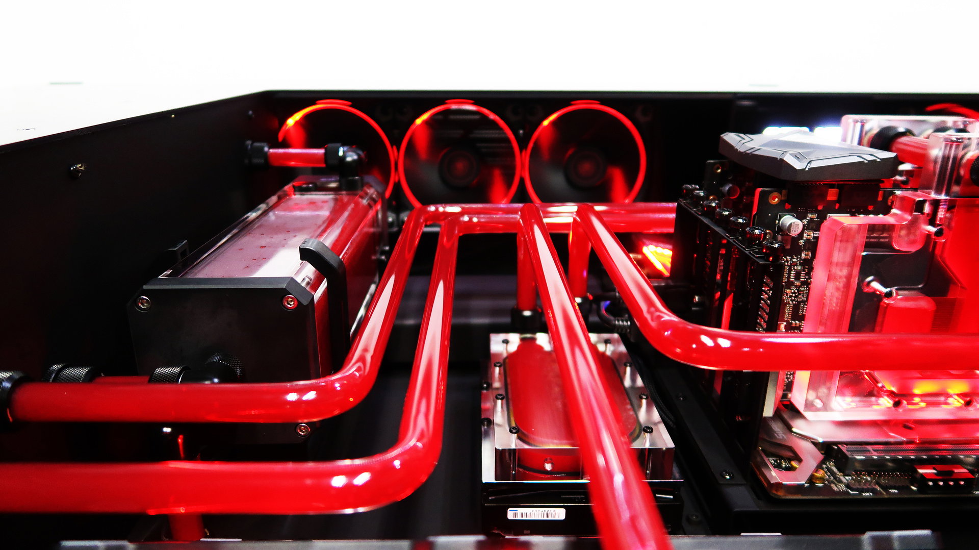 Custom Pc Build #47 "Project ROG" Lian Li DK-05X Desk Build Asus ...