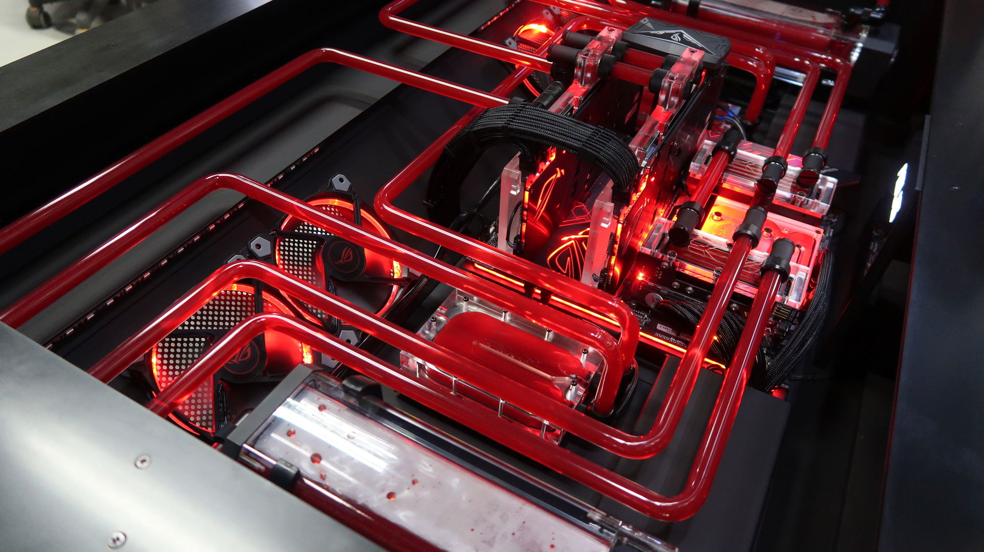 Custom Pc Build #47 "Project ROG" Lian Li DK-05X Desk Build Asus ...