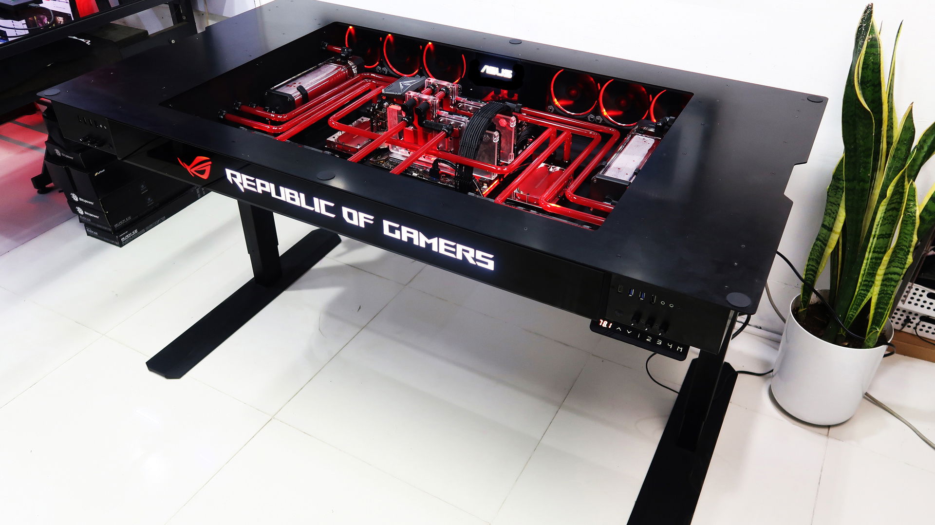 Custom Pc Build #47 "Project ROG" Lian Li DK-05X Desk Build Asus ...