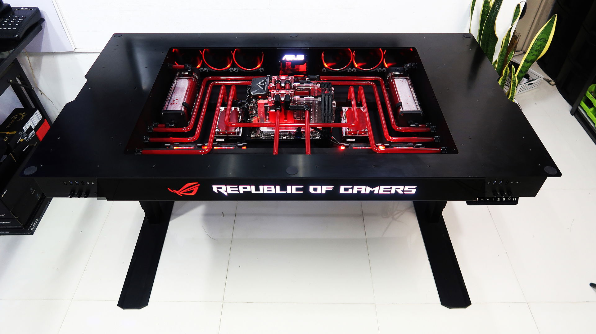 Custom Pc Build #47 "Project ROG" Lian Li DK-05X Desk Build Asus ...