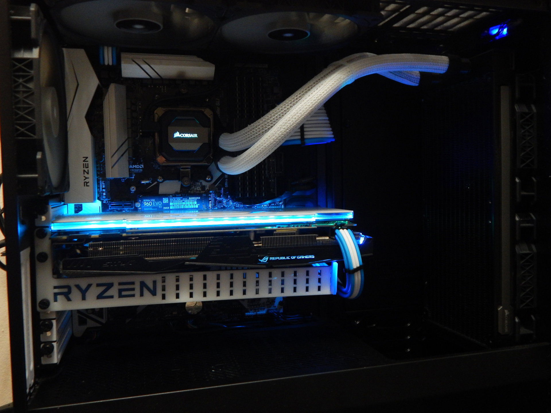 Ryzen Blue » builds.gg