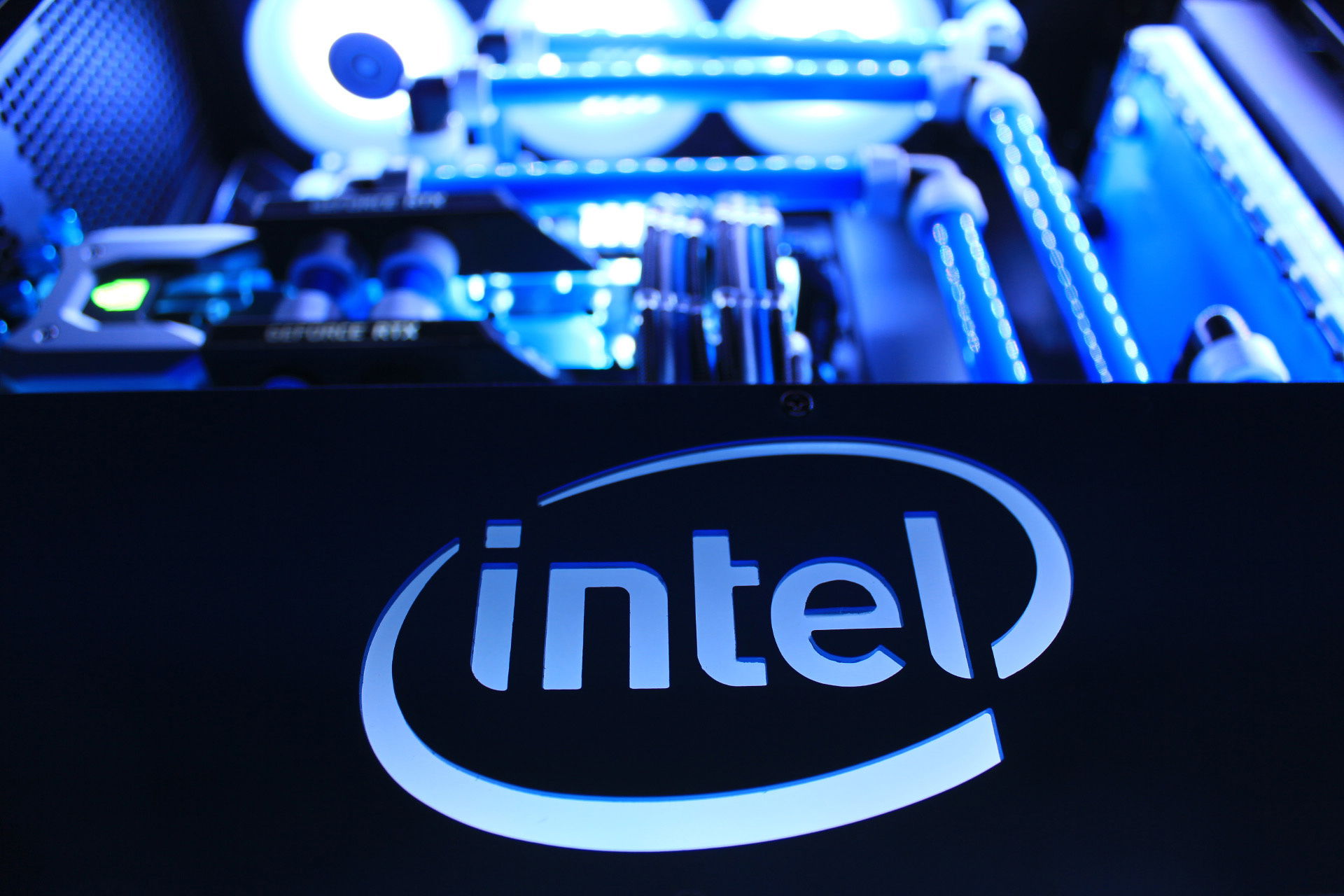 Intel 50 years anniversary » builds.gg