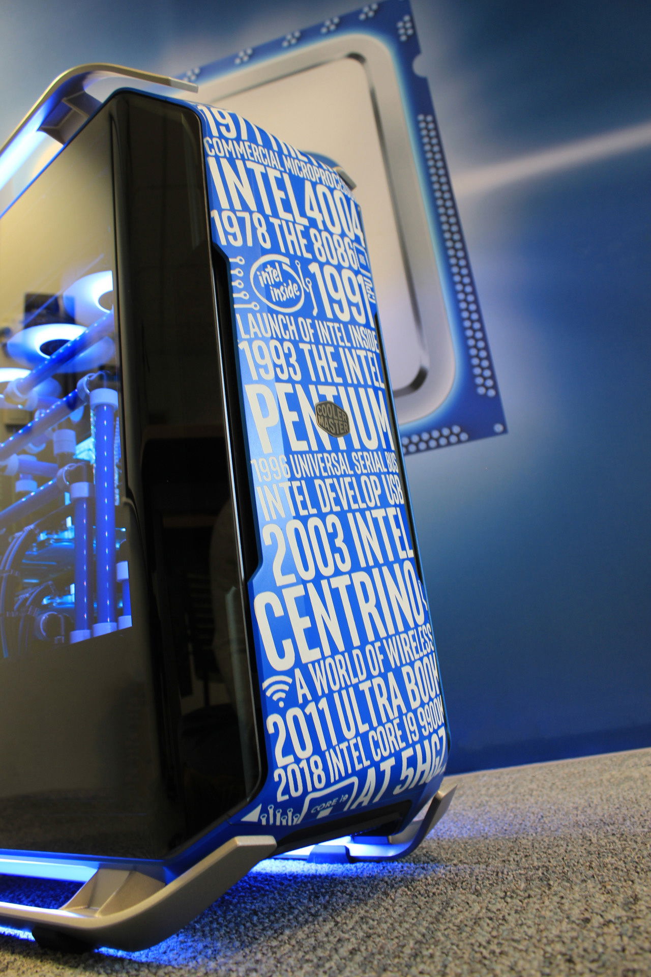 Intel 50 years anniversary » builds.gg