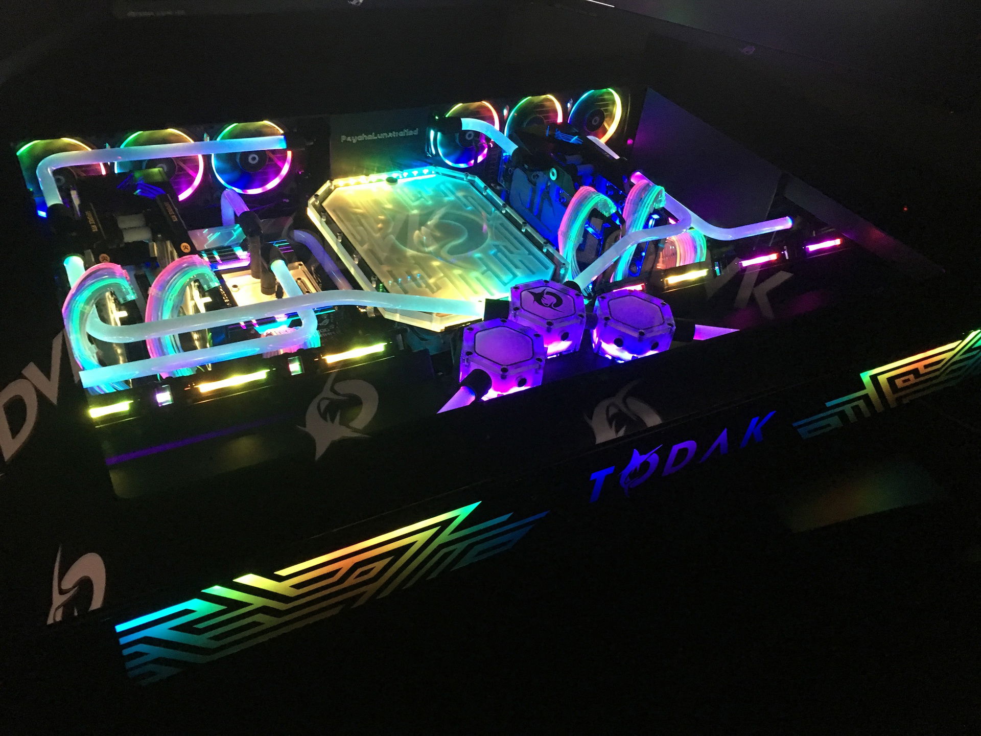 Todak Gaming Desk Buildsgg