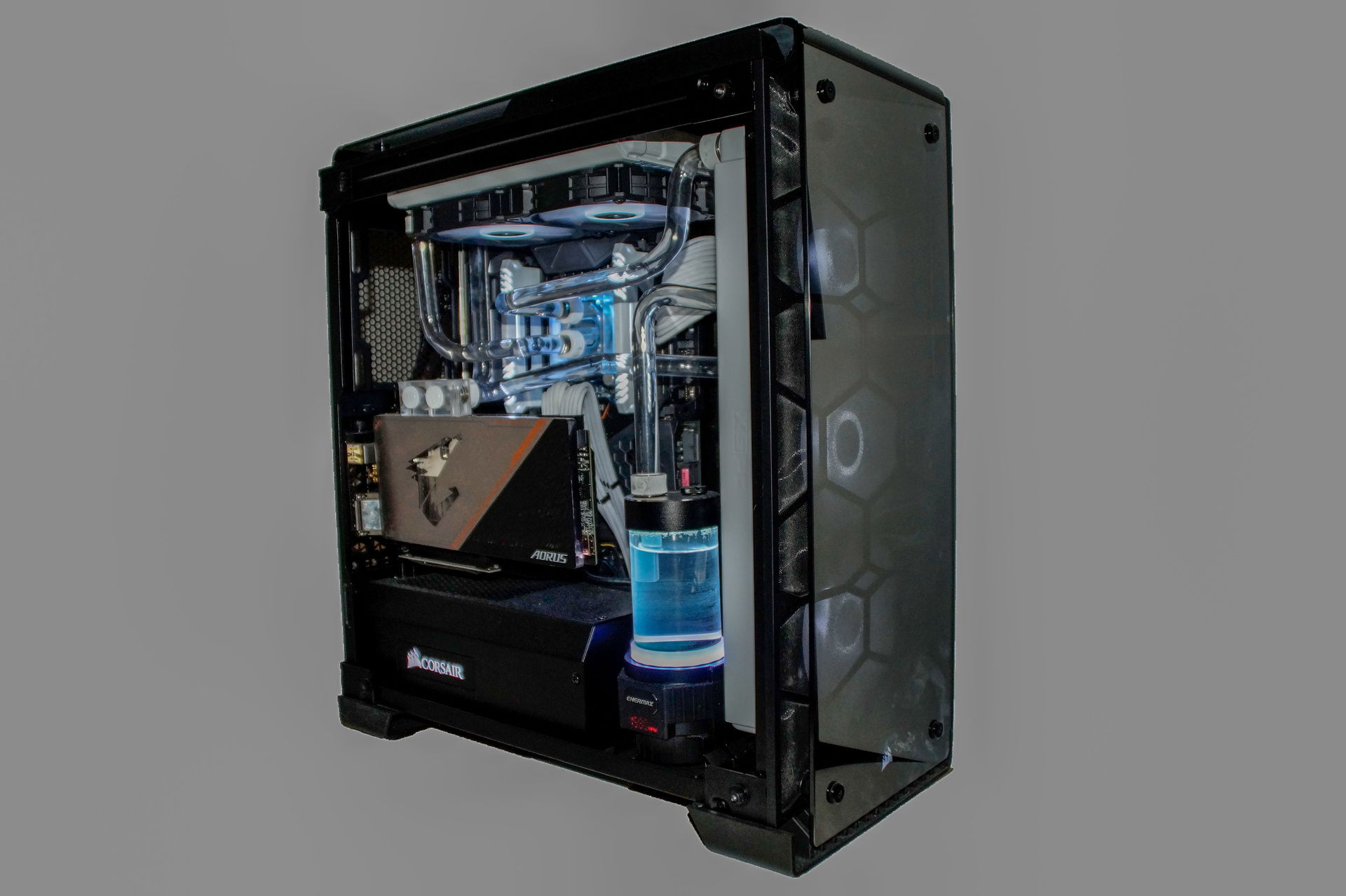 Corsair crystal 570x » builds.gg