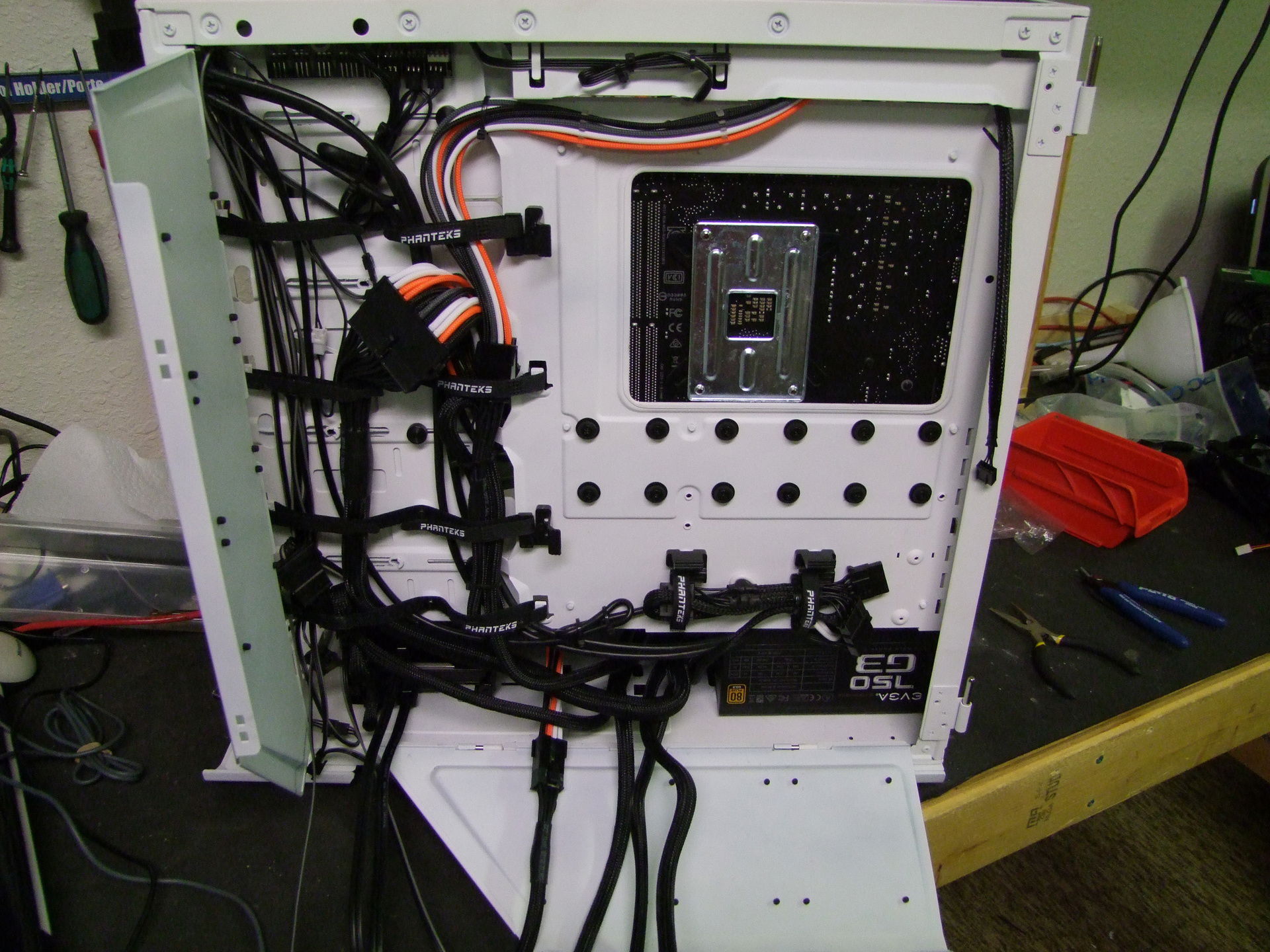 Phantom Edge - Asiimov Edition » builds.gg