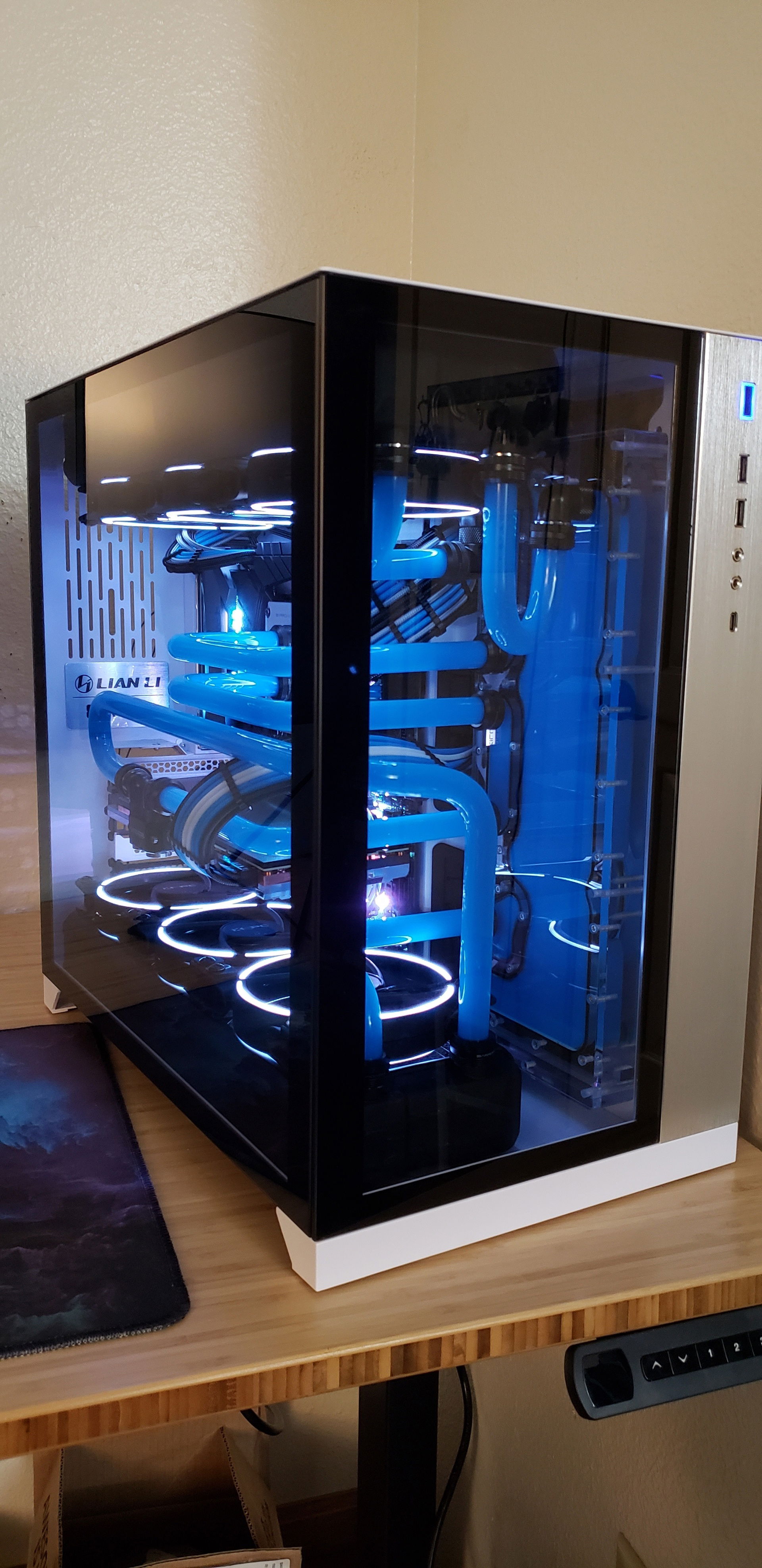 Titanium Blue » builds.gg