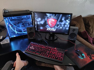 RED gaming pc » builds.gg