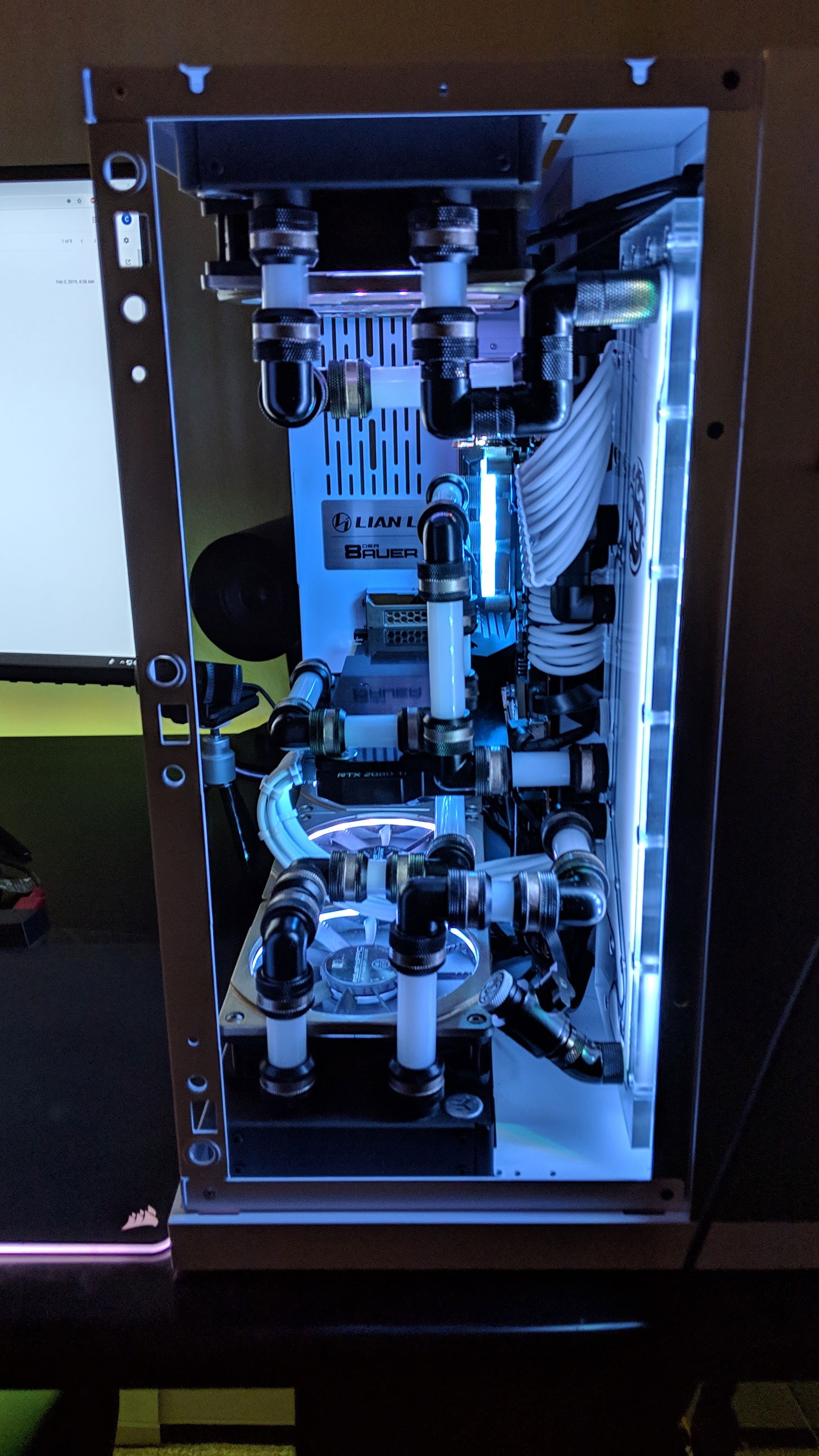 Gold/Black and White build » builds.gg