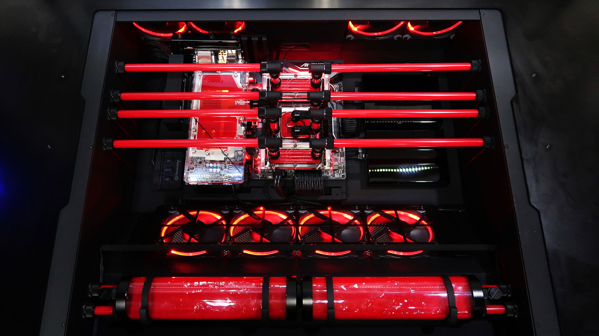 Custom Pc build #44 " Equinox " Insane lian Li Dk-04x Watercooled Desk ...