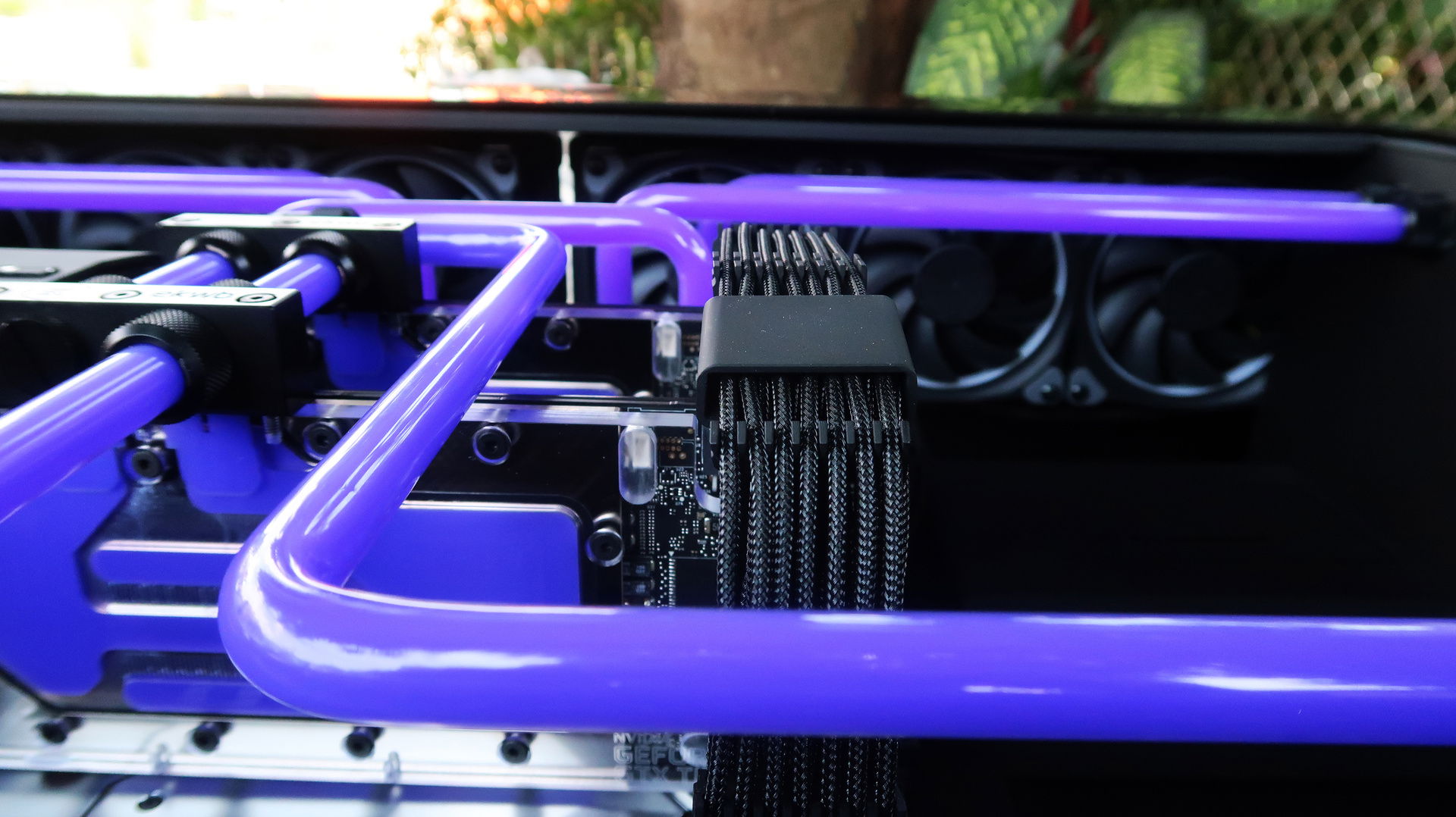 Custom Pc Build #40 "Genesis" Lian Li Dk-04 Beastly Watercooled Desk PC ...