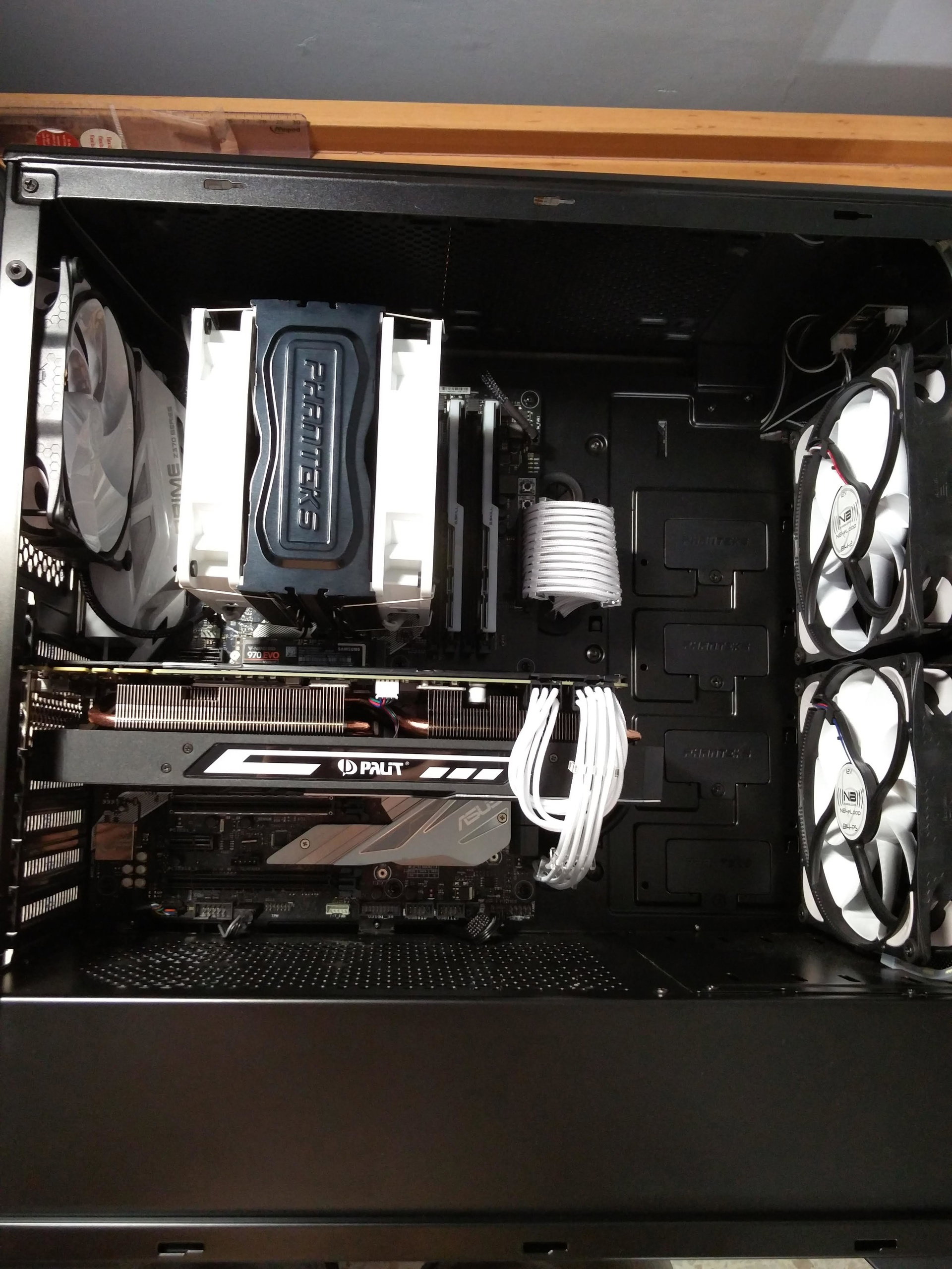 Monochrome » builds.gg