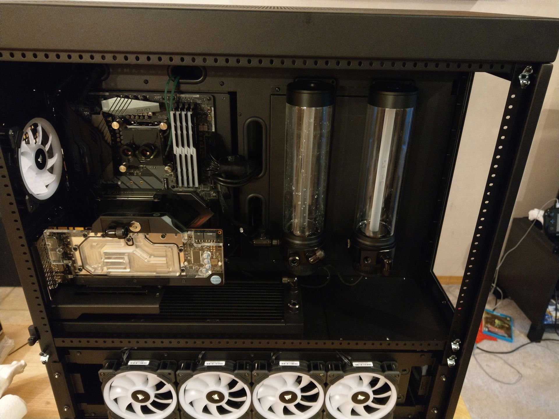 First Dual-Loop Hardline Build (Black and Green w/ UV) » builds.gg