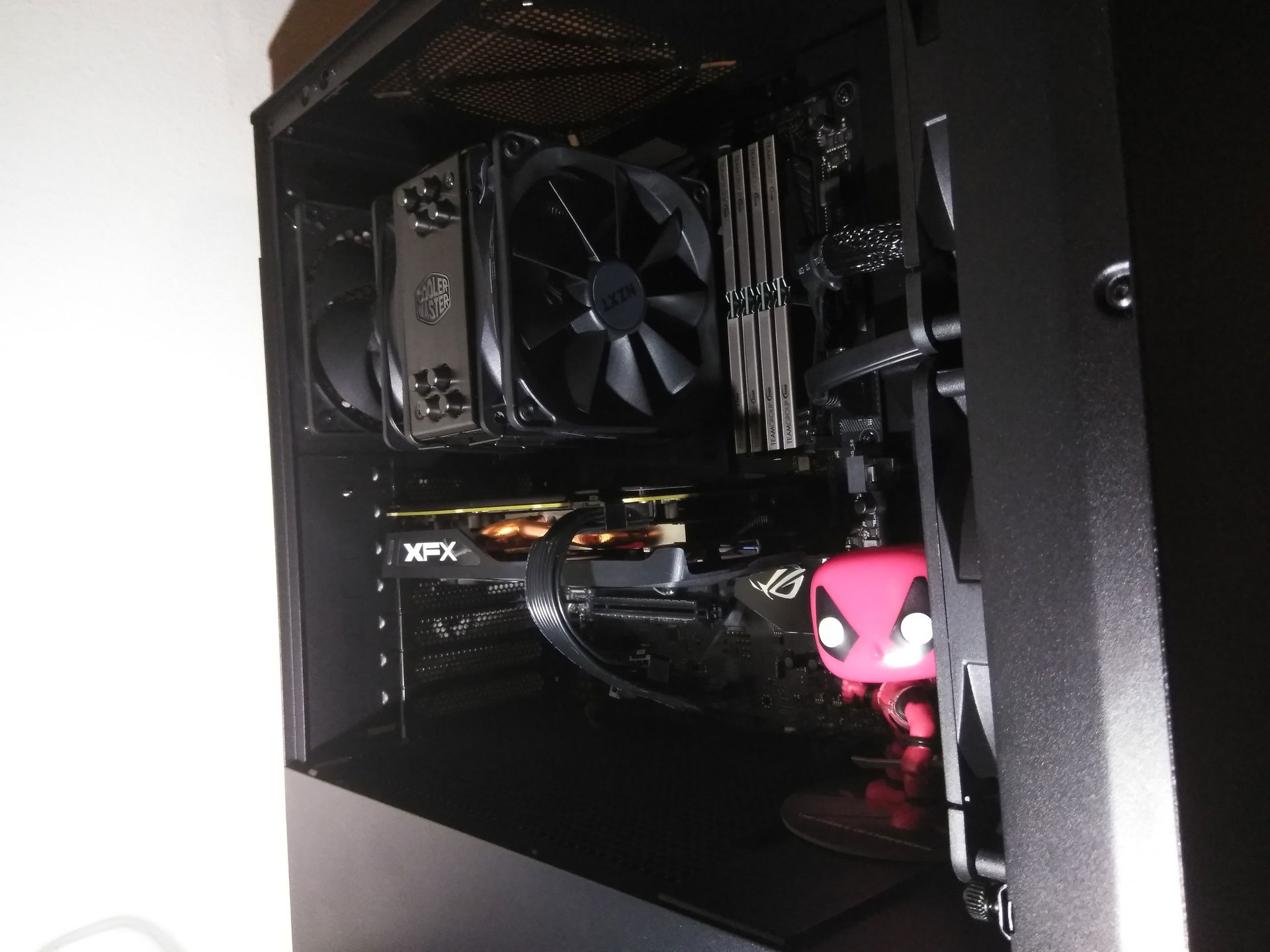 Pure Black Anti-RGB » builds.gg