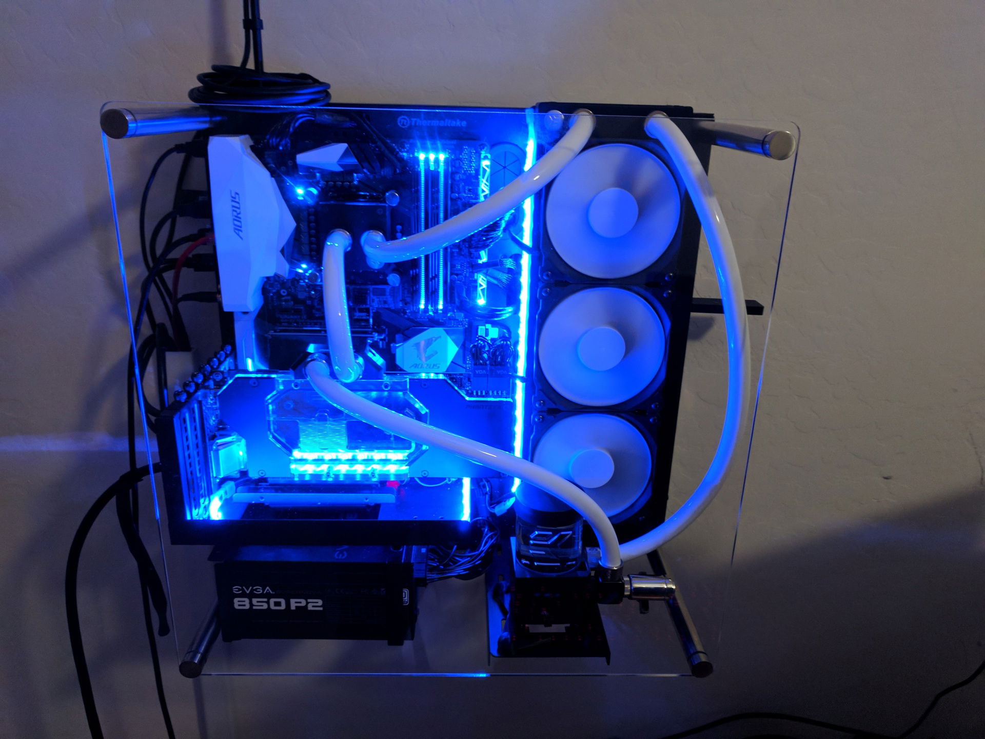 Black and White p3 » builds.gg