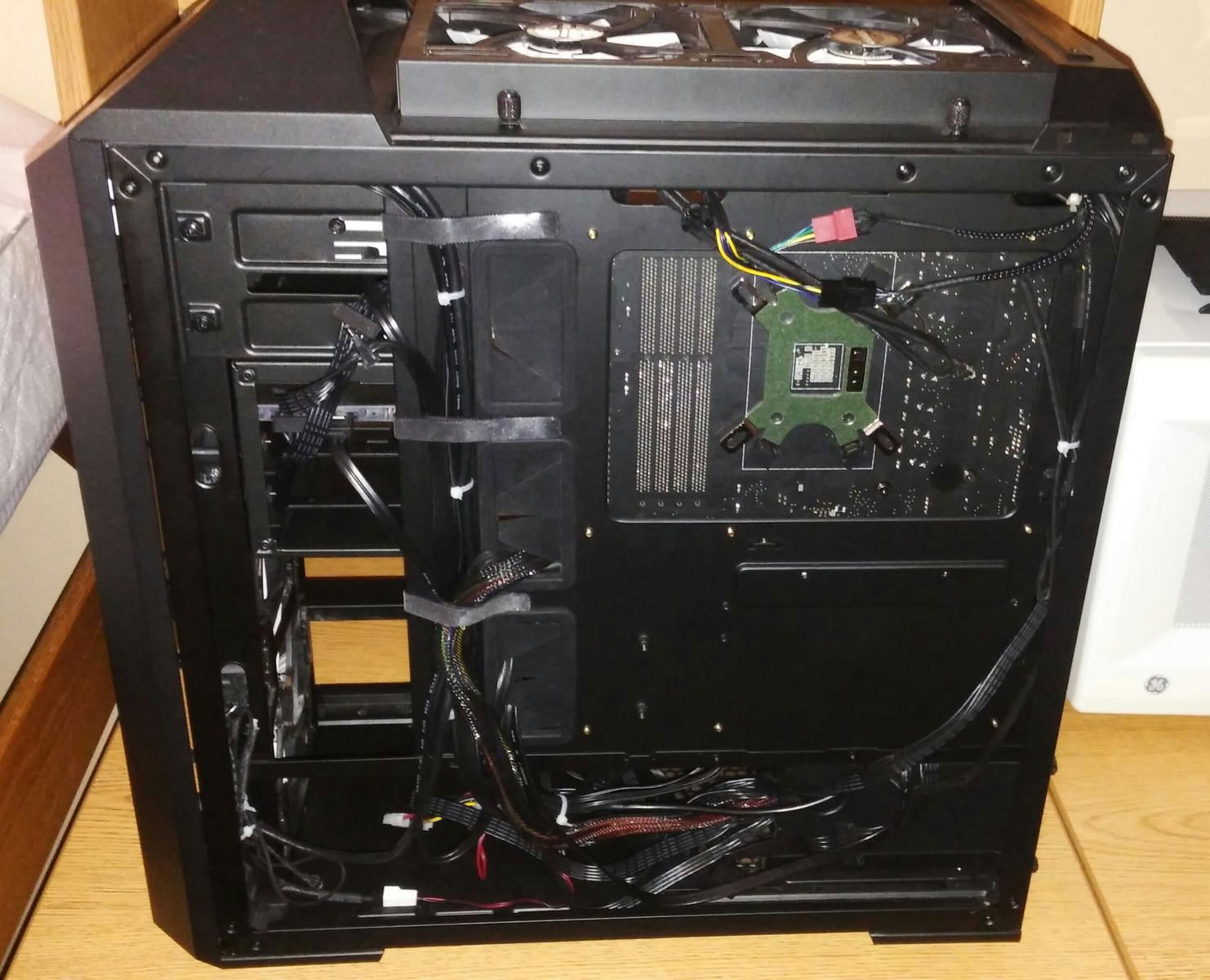 The Atomic Pillar (First Build) » builds.gg