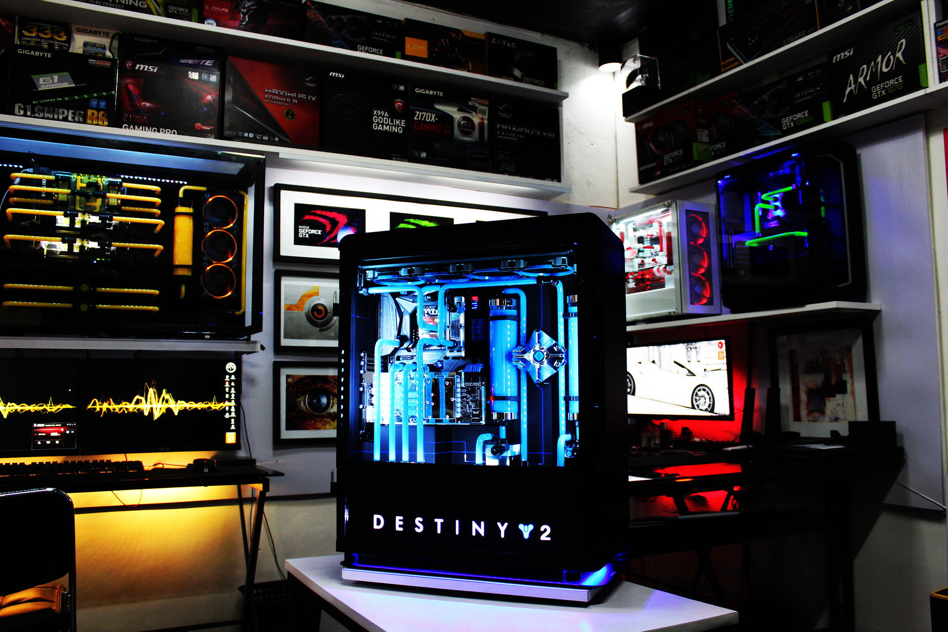 Custom Pc Build #33 "Little Light" Phanteks Enthoo Elite Destiny 2 ...