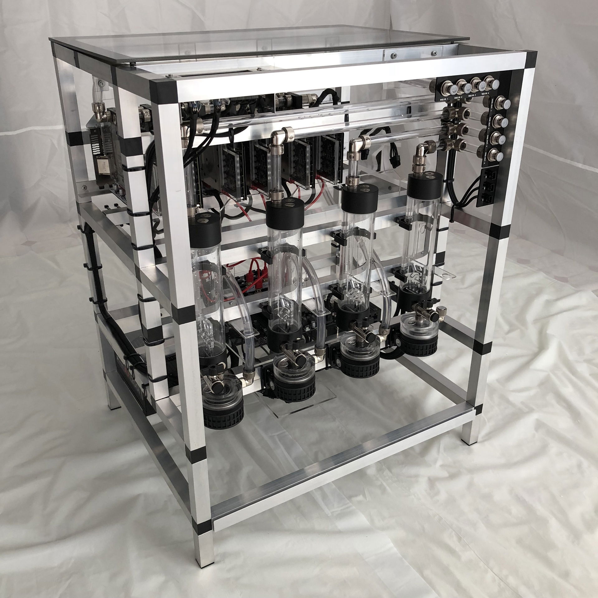 Build siliconart003 - Epic Watercooled Mining Rig. » builds.gg