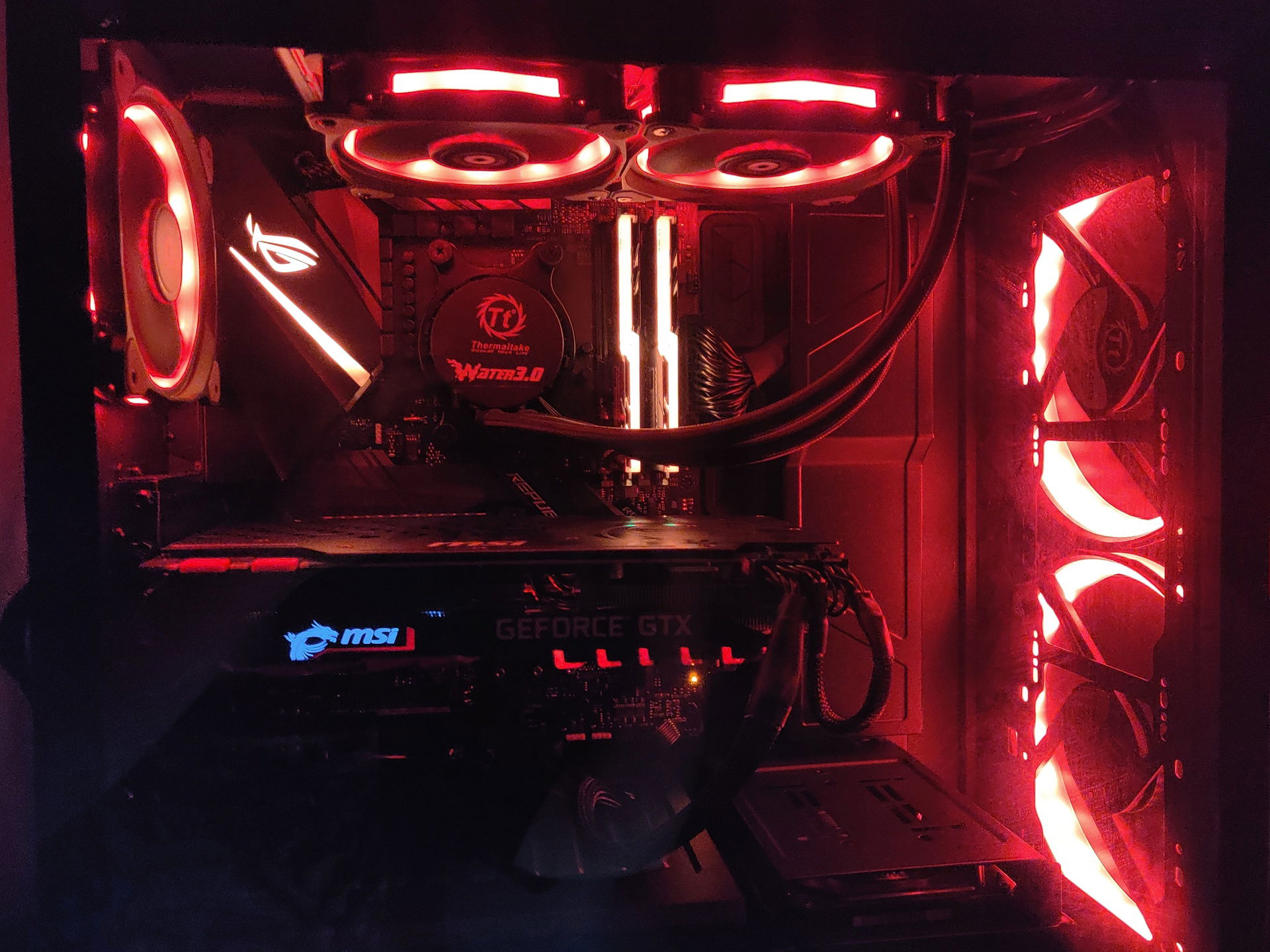 Red Ryzen » builds.gg
