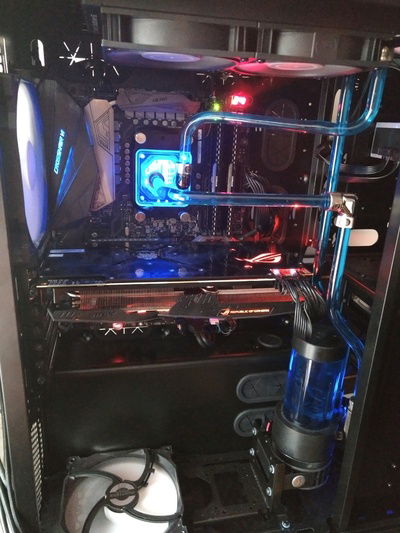 Acid Wall Mounted PC » builds.gg