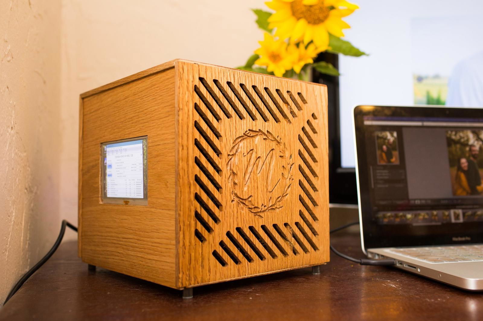 Custom Built Oak Wooden NAS Build » builds.gg