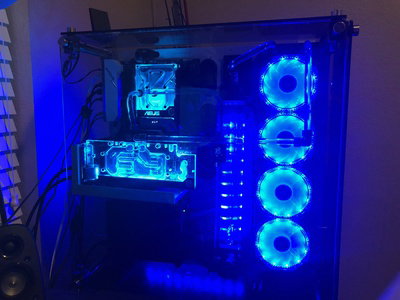 Lian Li O11 XL, custom loop, front distro plate, black & yellow » builds.gg