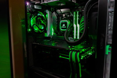 Lian Li pc-o11 Dynamic Gaming Set up » builds.gg