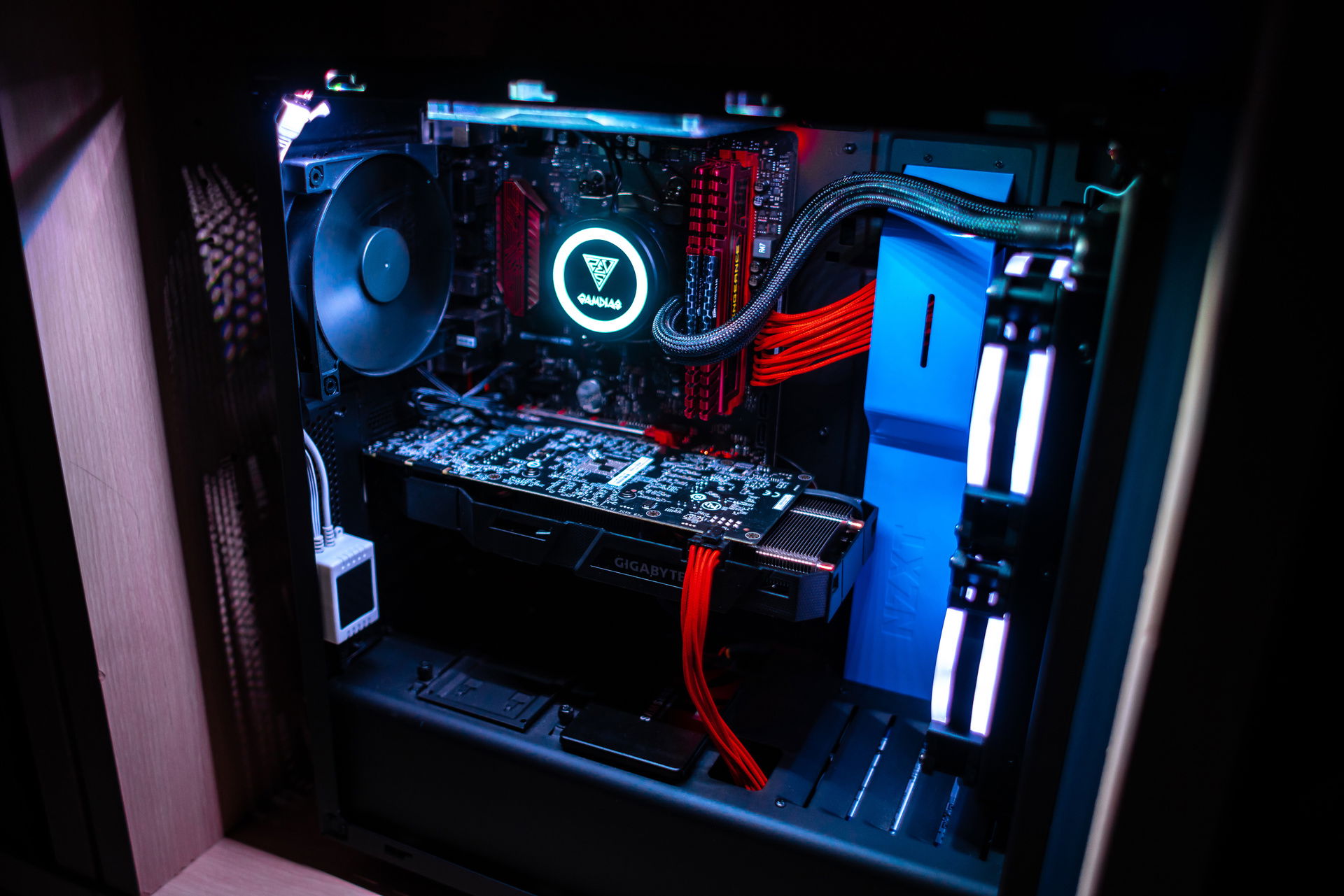 Peter Parker (Photo Editing Workstation) » builds.gg