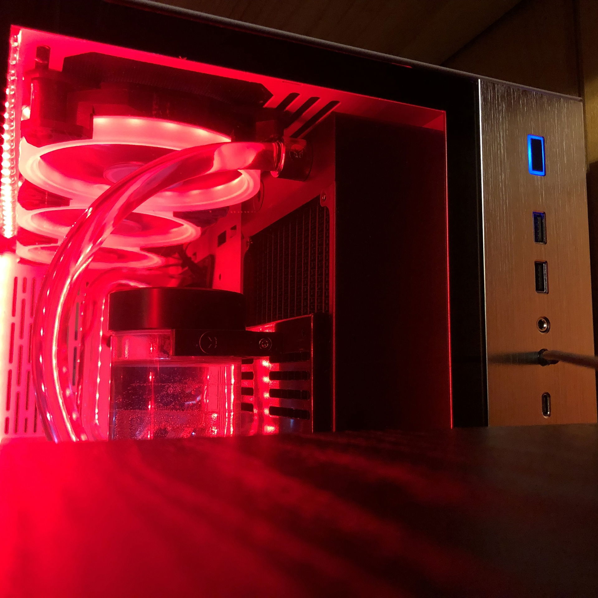 Radeon VII worth it? » builds.gg