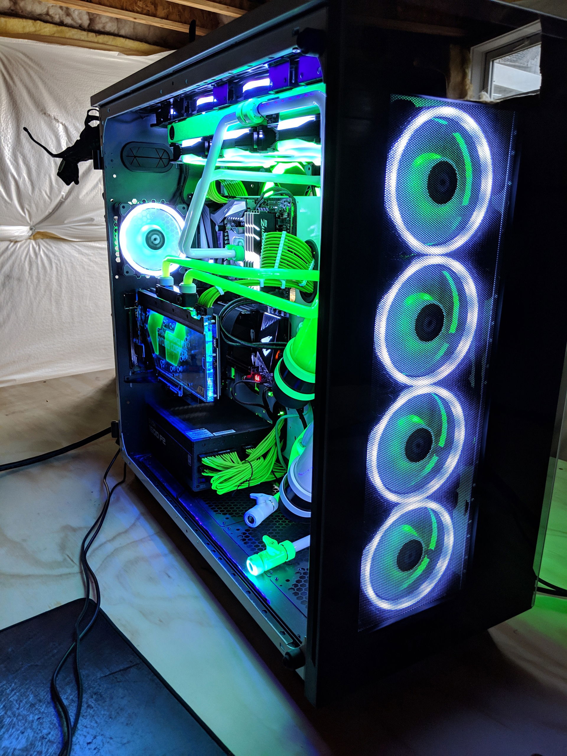 Xenomorph LiquidPC » builds.gg