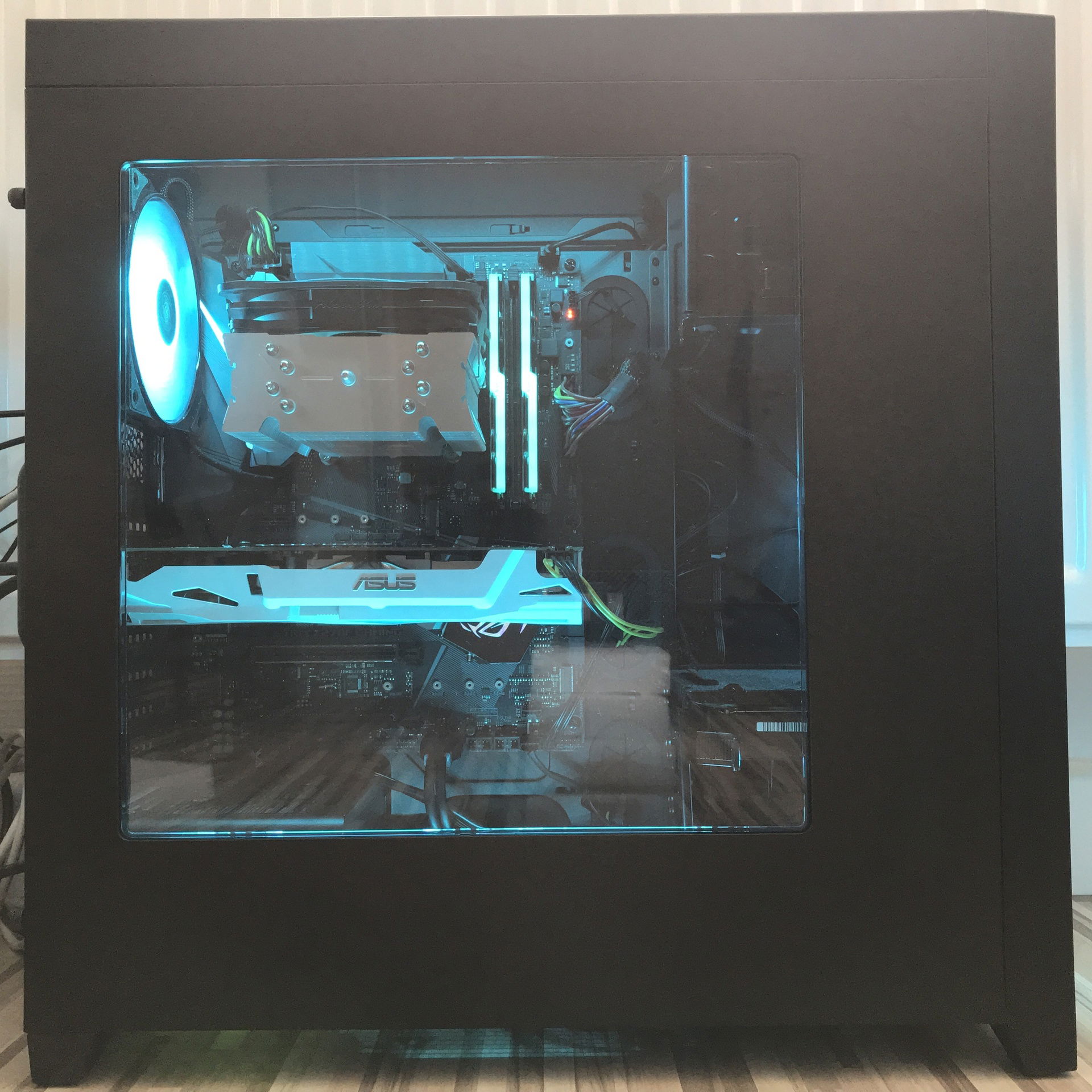 Variable RGB Build in sleek Case » builds.gg