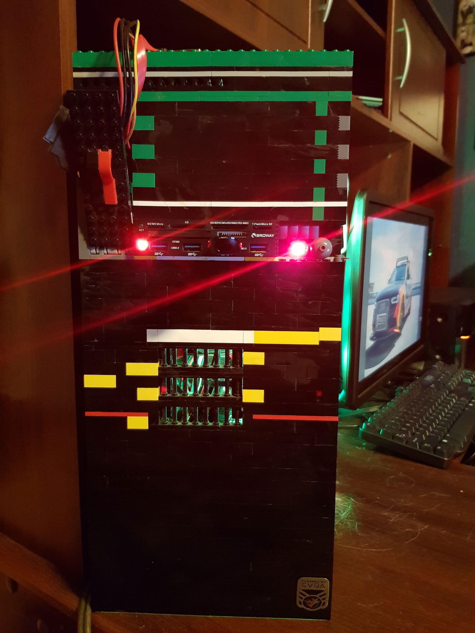 100% Authentic Lego Gaming, Video editing & Programing Desktop » builds.gg