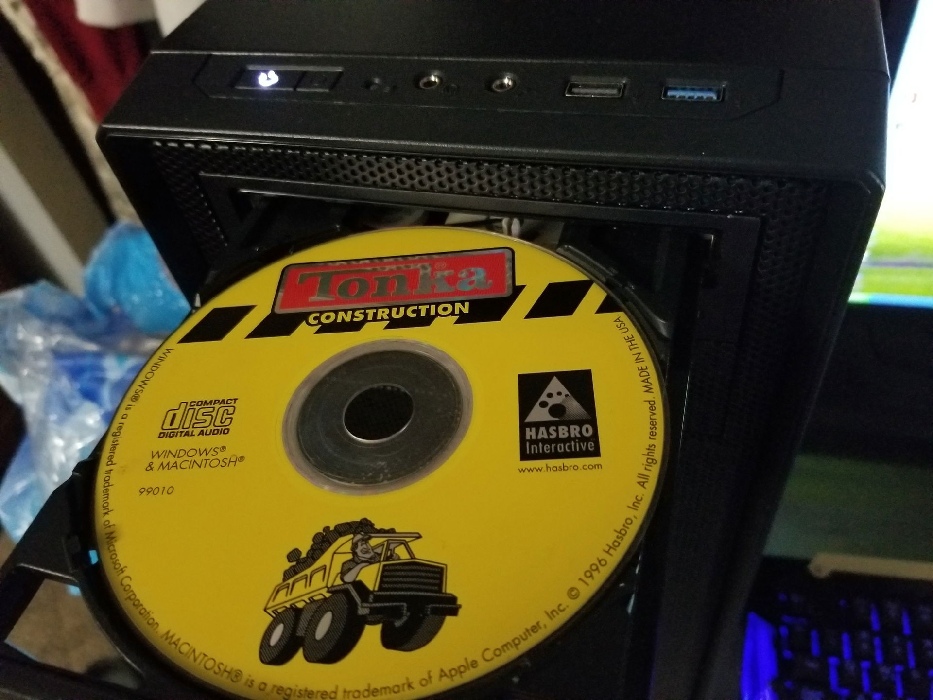 Pure 2000s Windows XP Gaming Build » builds.gg